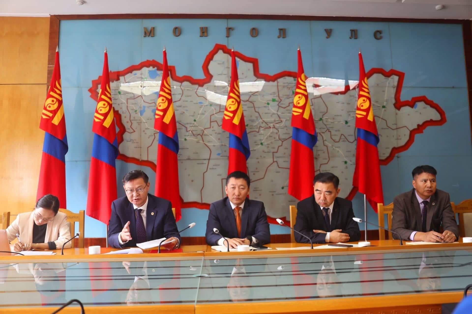 Хүнсний хангамж аюулгүй байдал үндэсний хөдөлгөөний хүрээнд Хүнсний салбарын ШИЛДЭГ 100 арга