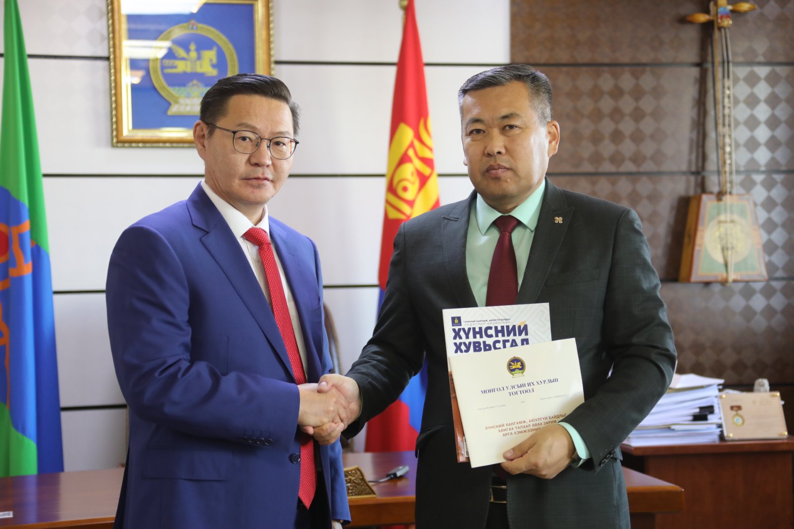 УИХ аас баталсан 36 р тогтоолын бодлого арга хэмжээний хөтөлбөрийг Говьсүмбэр аймгийн ЗДТГ т