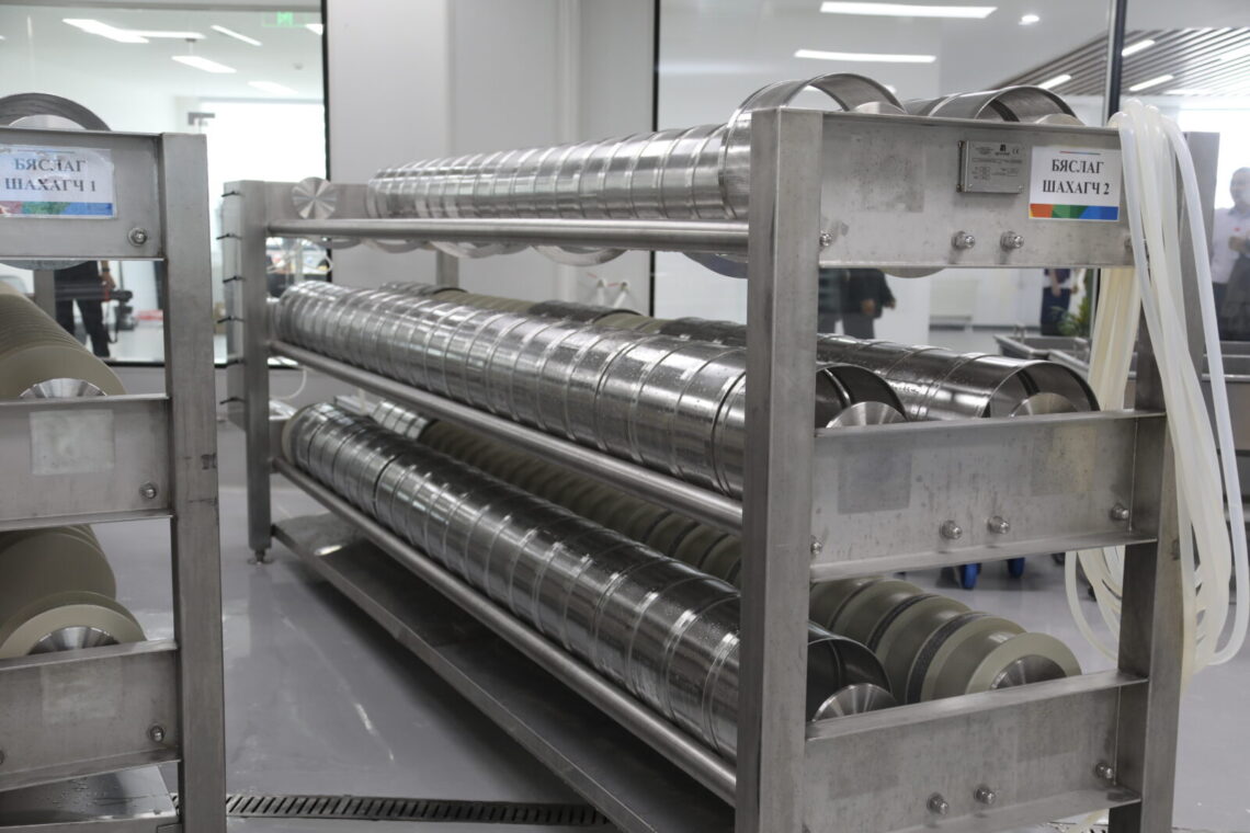 Дэлхийн стандартыг монголд нэвтрүүлэх “Монгол бяслаг” үйлдвэр орон нутагт нээлтээ хийлээ