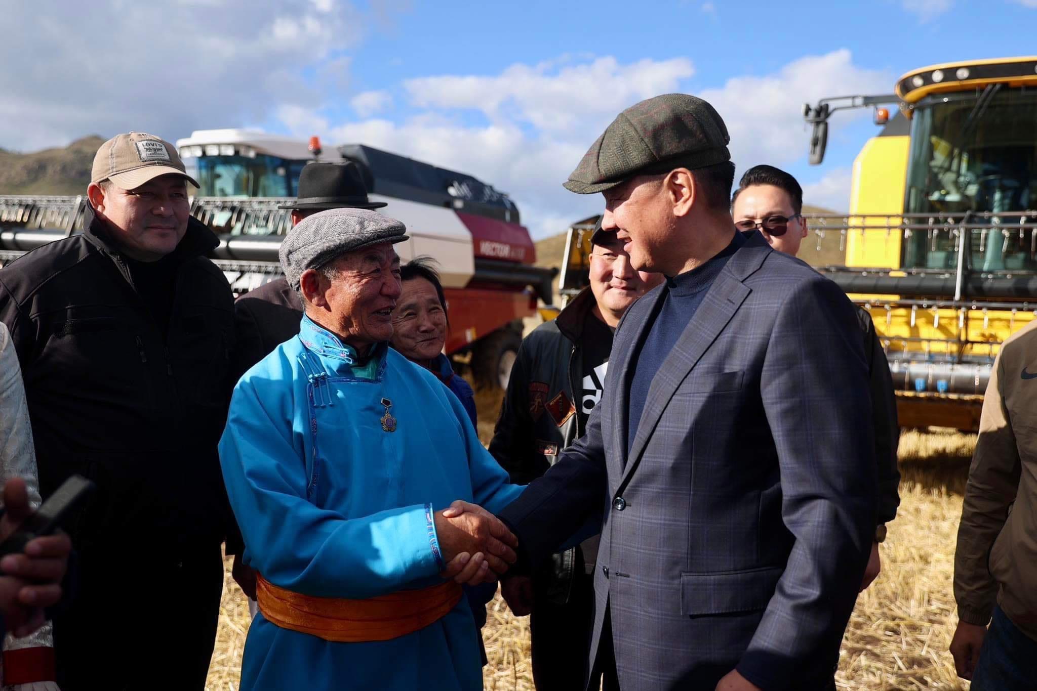 Монгол Улсын Ерөнхийлөгч У Хүрэлсүх Дархан Уул Сэлэнгэ Орхон Булган