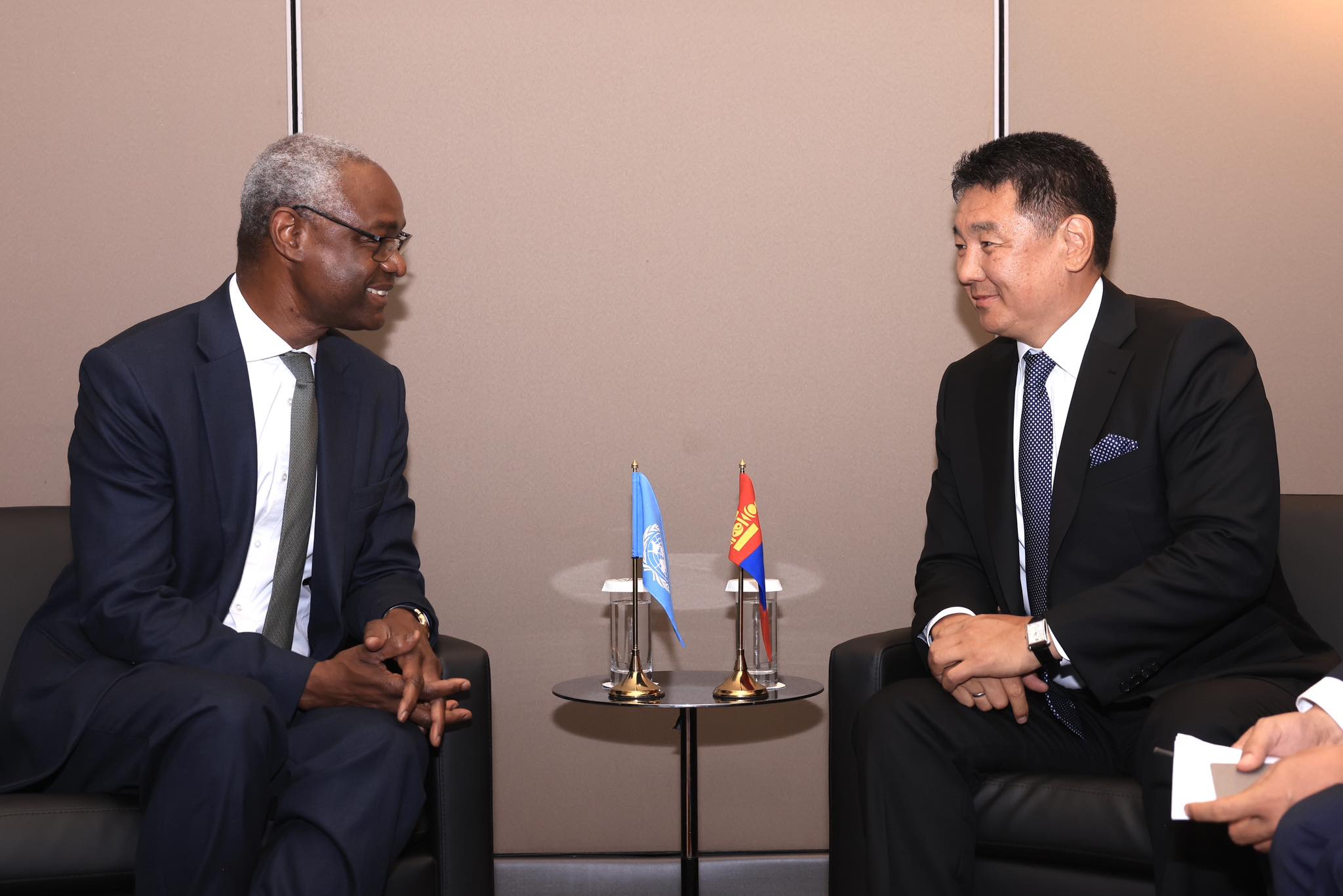 Монгол Улсын Ерөнхийлөгч У Хүрэлсүх НҮБ ын Цөлжилттэй тэмцэх конвенцын Гүйцэтгэх нарийн бичгийн