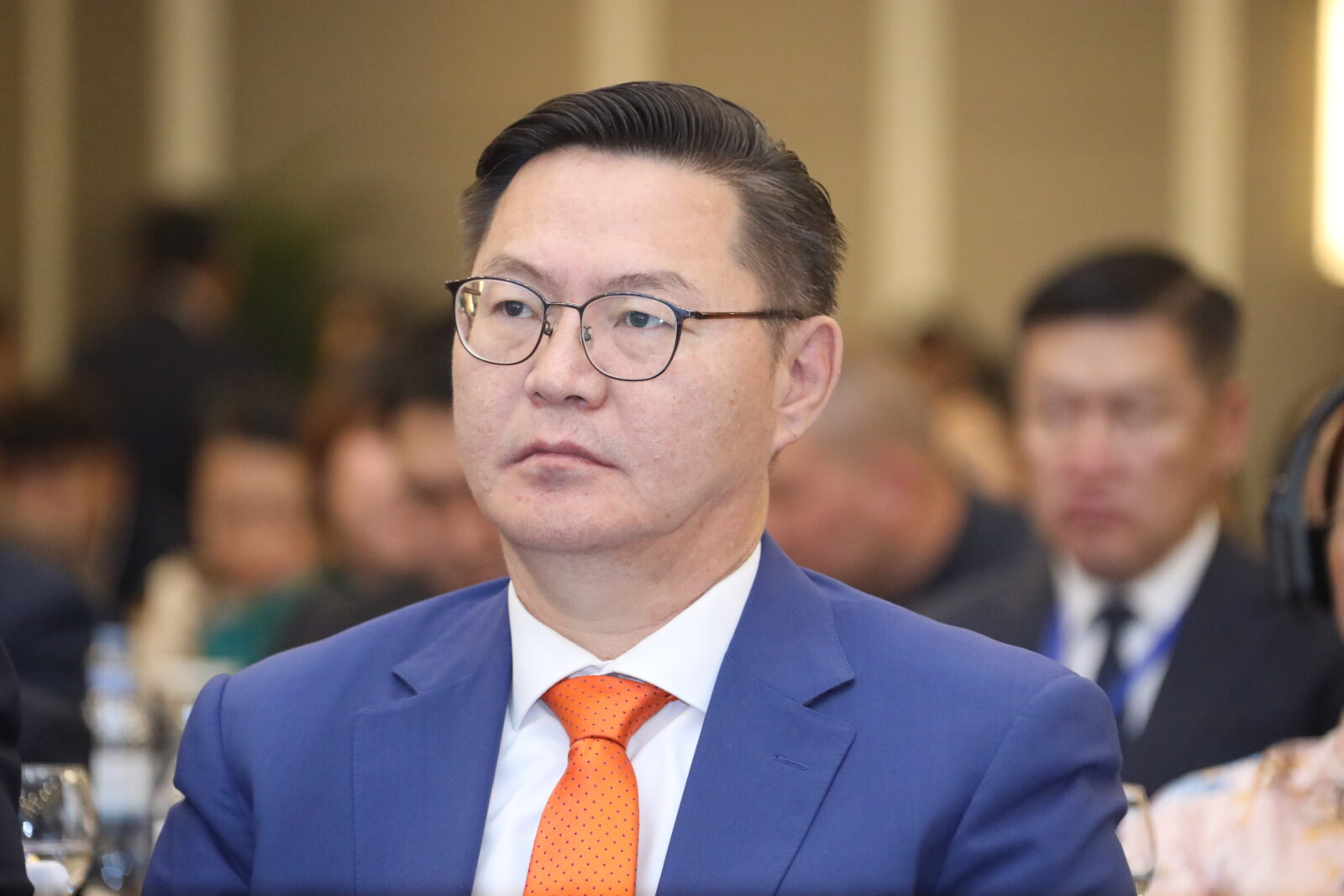 ЧДаваабаяр Монголчууд өнгөрсөн зуунд тусгаар тогтнолоо бэхжүүлэхийн төлөө тэмцсэн бол энэ