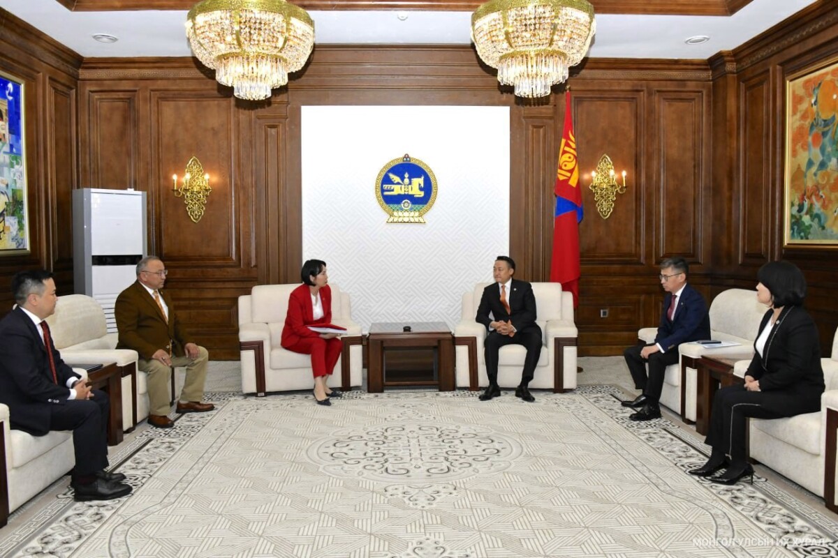 Хүнсний тухай хуульд нэмэлт өөрчлөлт оруулах тухай хуулийн төслийг өргөн мэдүүлэв Хүнсний